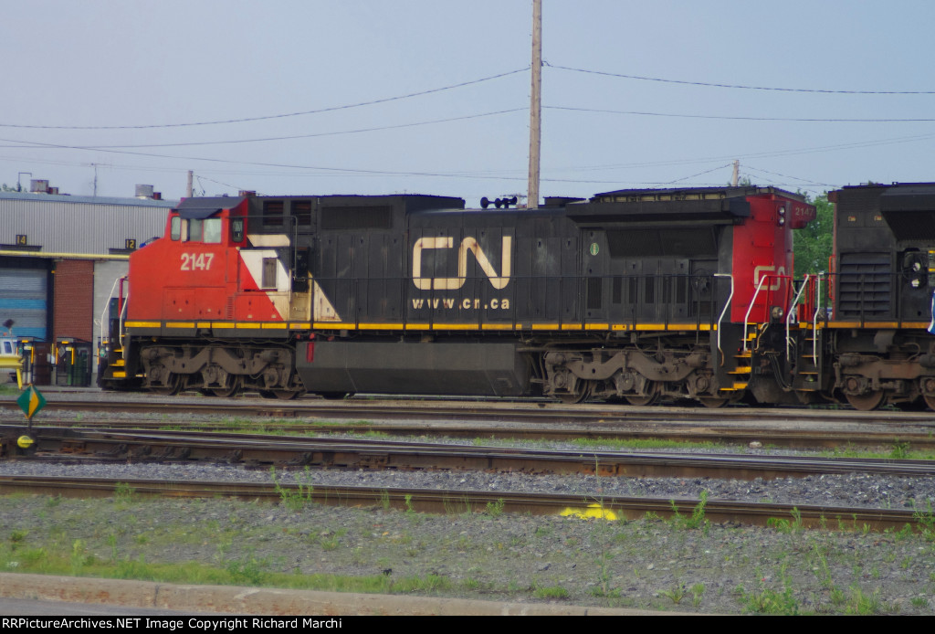 CN 2147